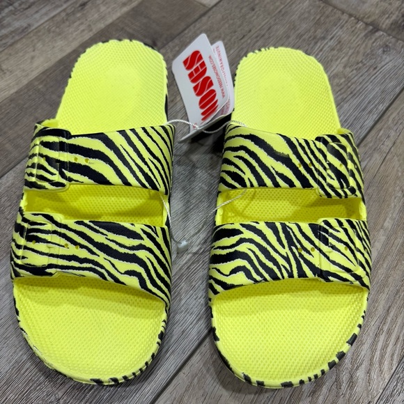 Freedom Moses | Shoes | Nwt Freedom Moses Zebra Print Slides | Poshmark